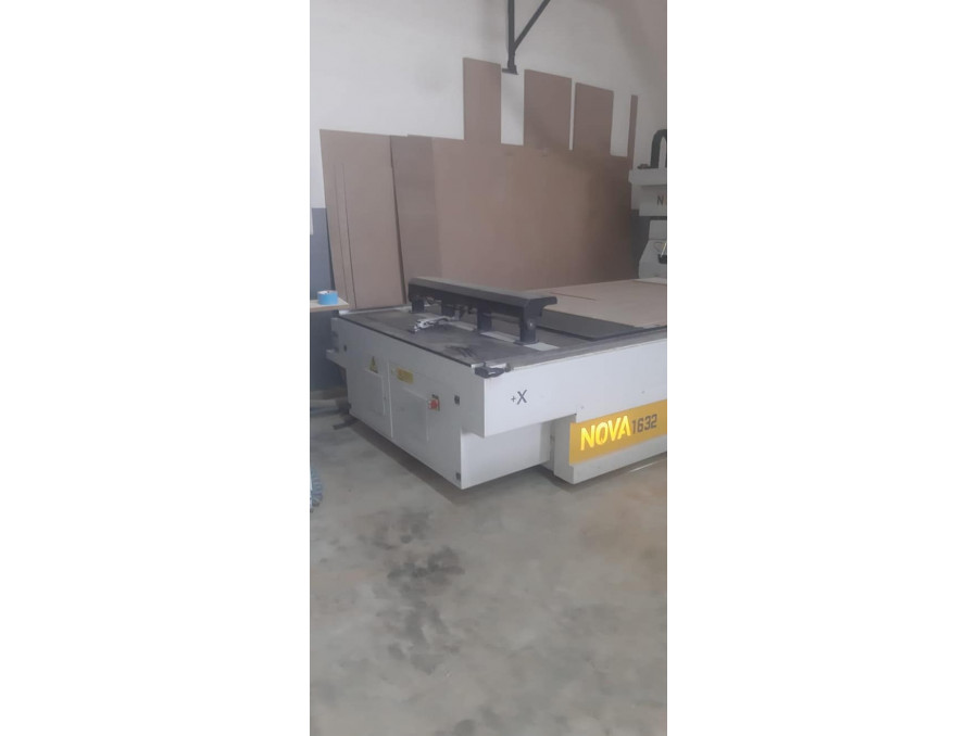 AES NOVA 1632 CNC ROUTER